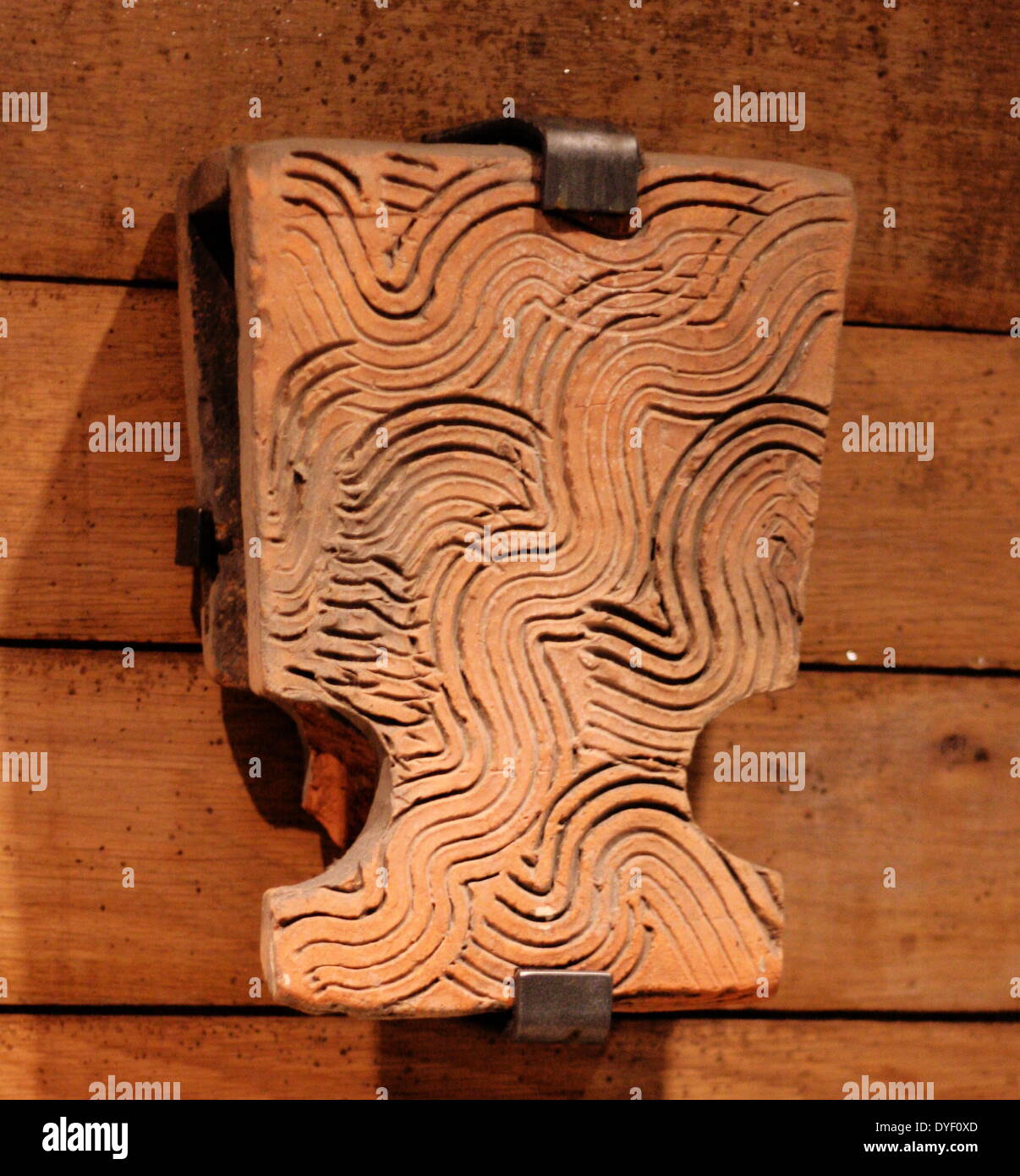 Firing structure hi-res stock photography and images - Alamy