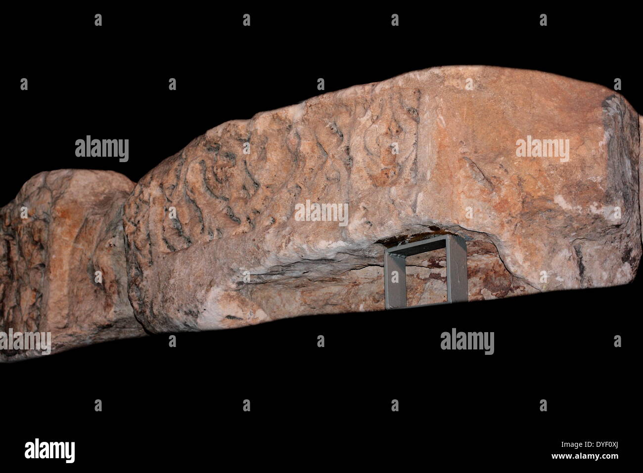 Roman building stone block hi-res stock photography and images - Alamy