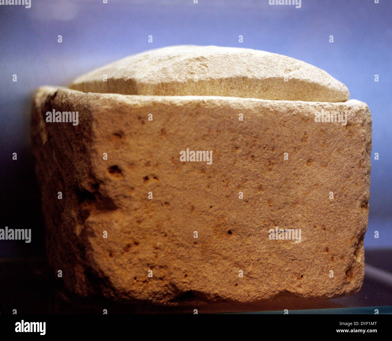 Roman england ancient baths bath death cremation box hi-res stock ...