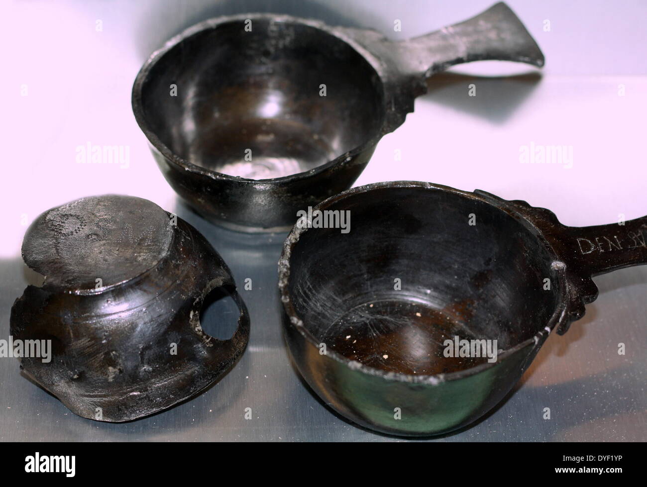 Ink Pot High Resolution Stock Photography and Images - Alamy