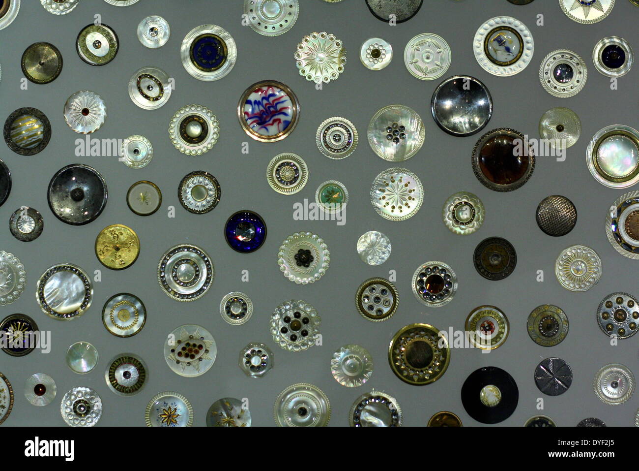 The Finest Vintage Metal Buttons