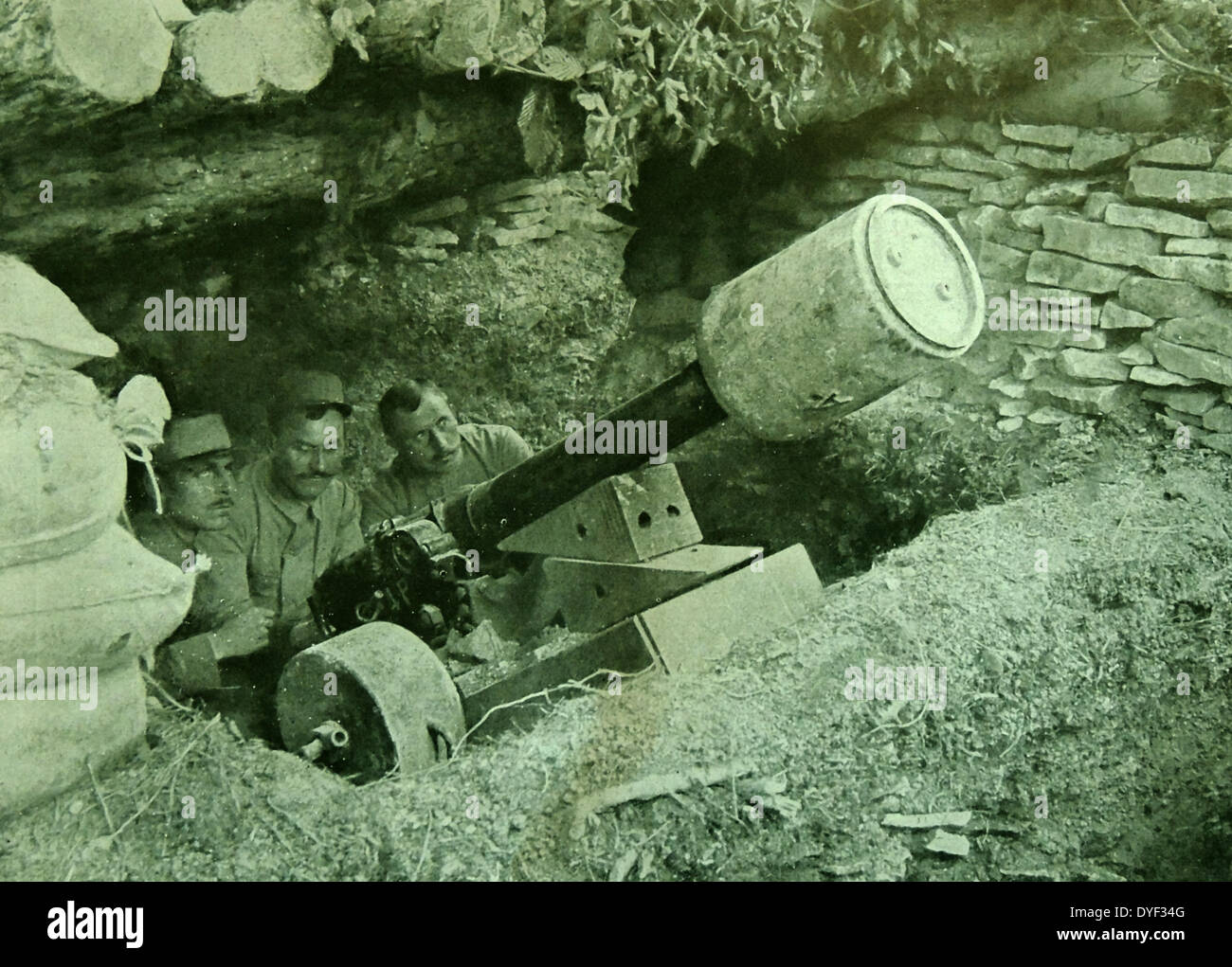 World War I, 1915. French artillery soldiers under the supervision of ...