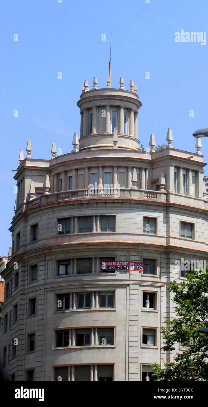 Contemporary spanish building 2013 hi-res stock photography and images ...