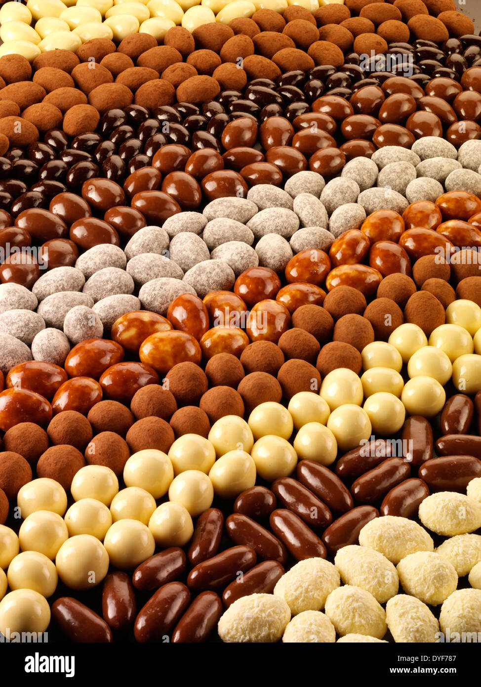Assorted nuts dried nuts hi-res stock photography and images - Alamy