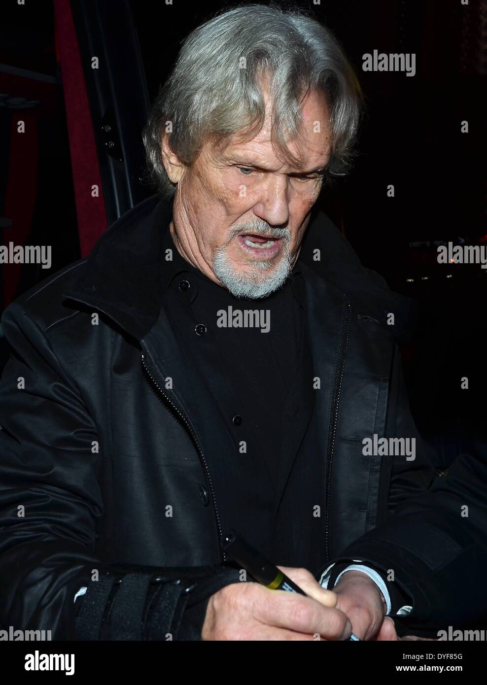 Kris Kristofferson signs autographs outside the Olympia Theatre in ...