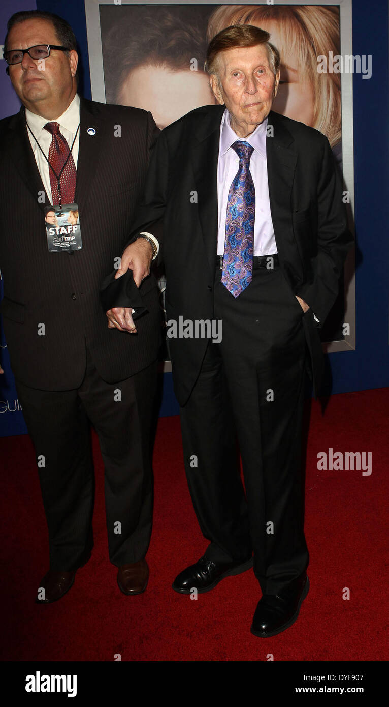 Los Angeles Premiere of the The Guilt Trip shown at Regency Village ...