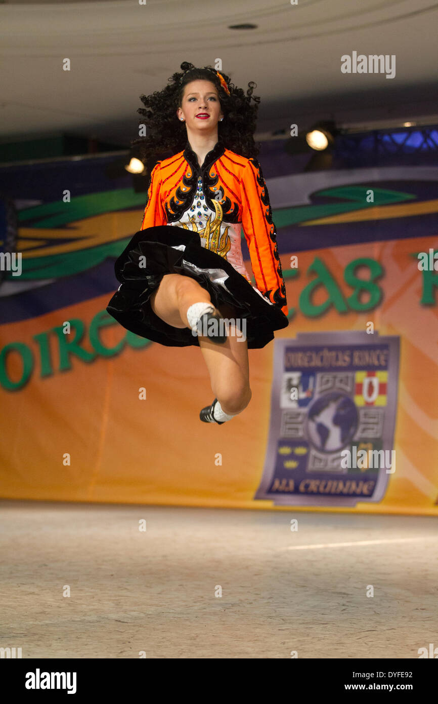 World irish dancing championships hi-res stock photography and images ...