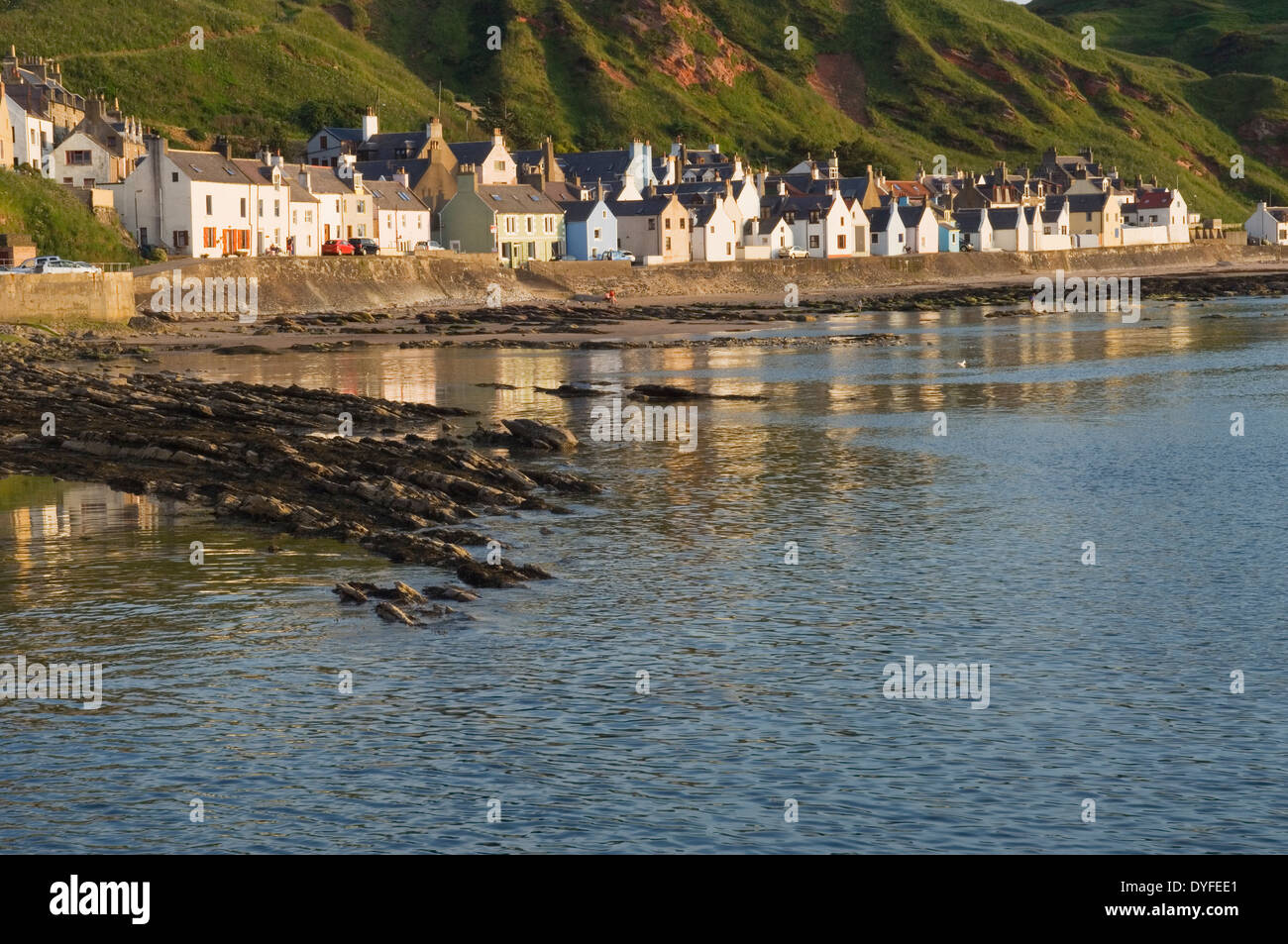 The village of Gardenstown, Aberdeenshire, Scotland, UK Stock Photo - Alamy