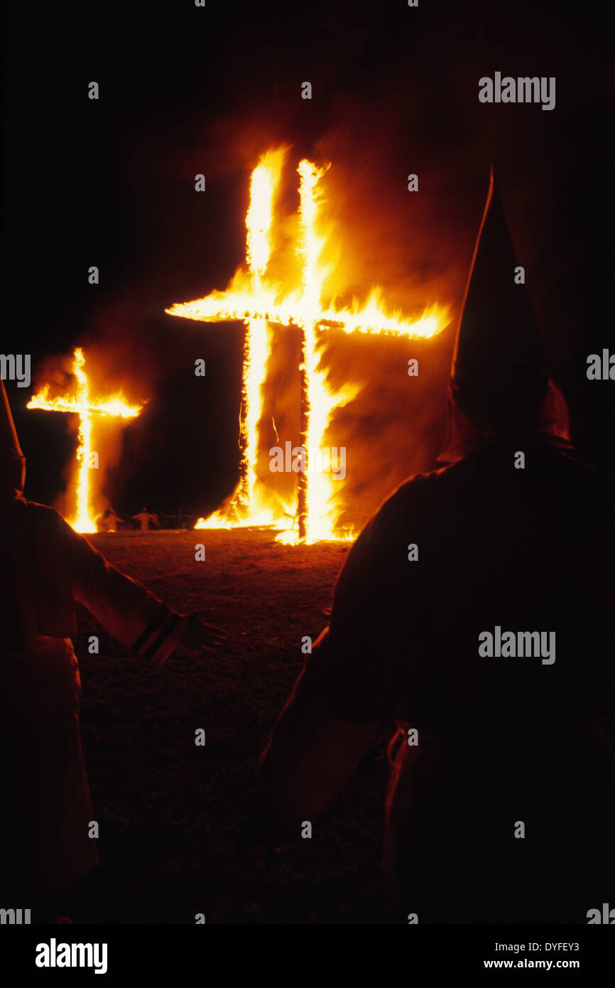 Stone Mountain, GA, USA. 15th Apr, 2014. White Patriot Party/KKK cross ...