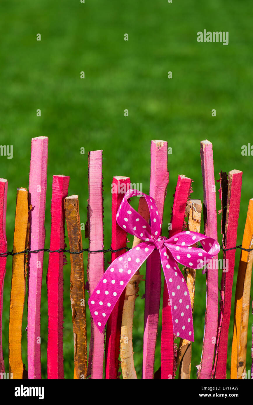 Bow fence hi-res stock photography and images - Alamy