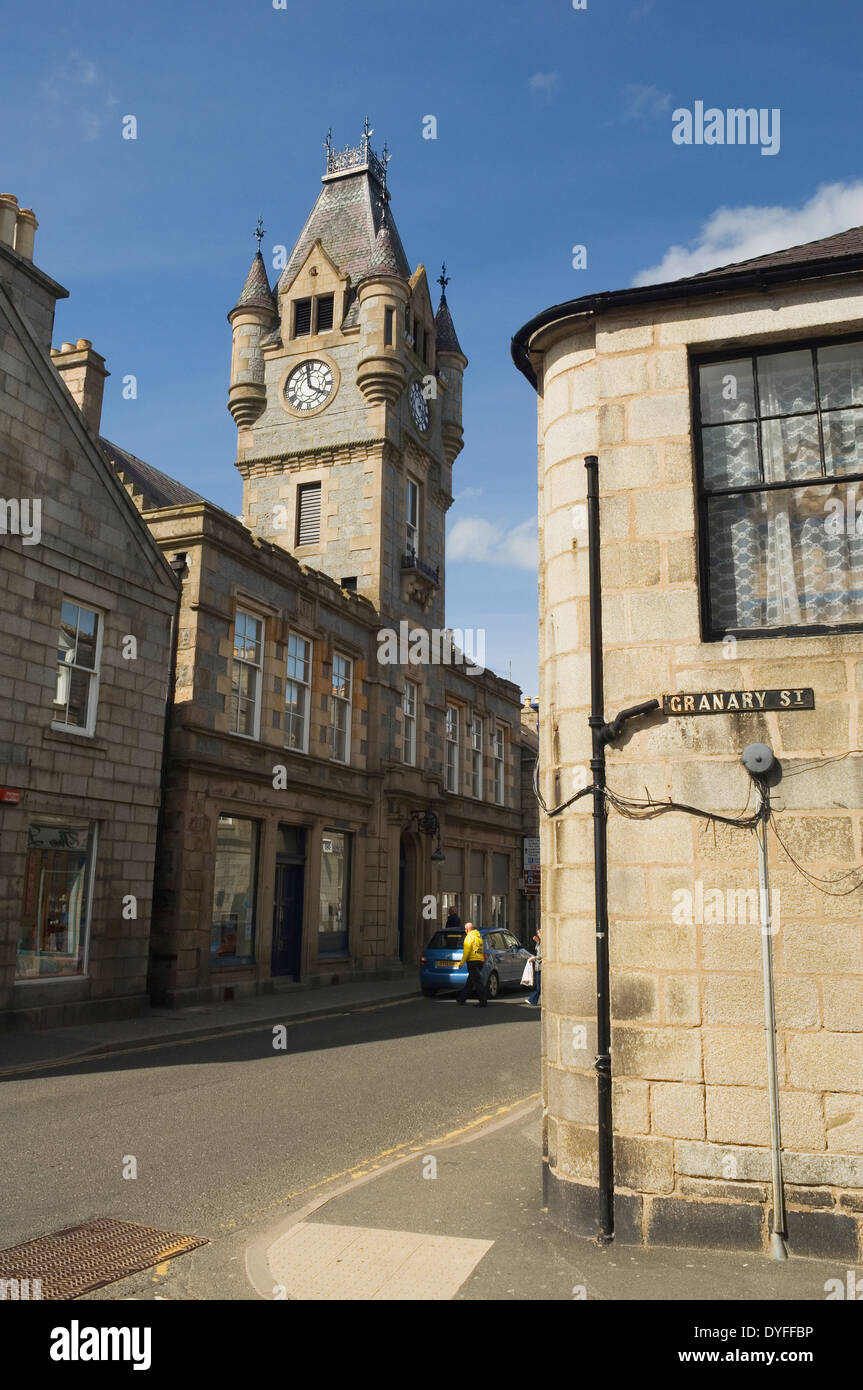 Huntly castle scotland exterior hi-res stock photography and images - Alamy