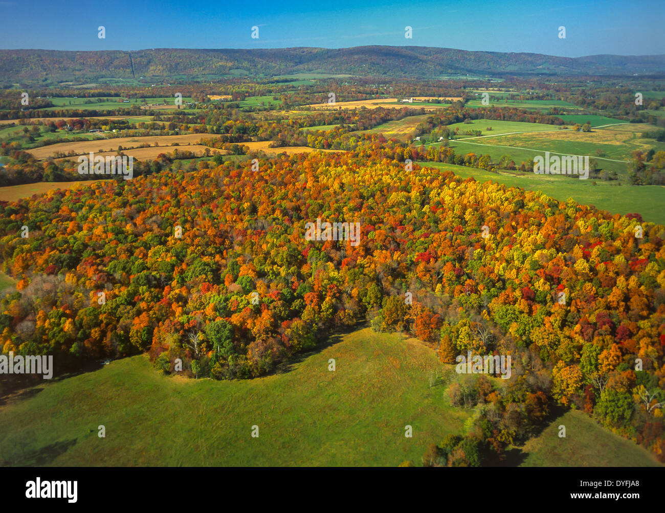 Loudoun county virginia usa aerial hi-res stock photography and images ...