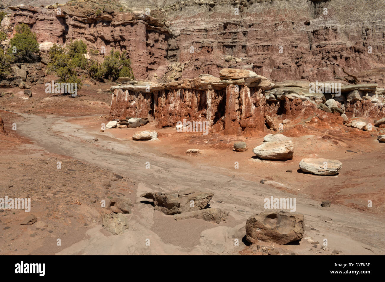 Clay basin hi-res stock photography and images - Alamy