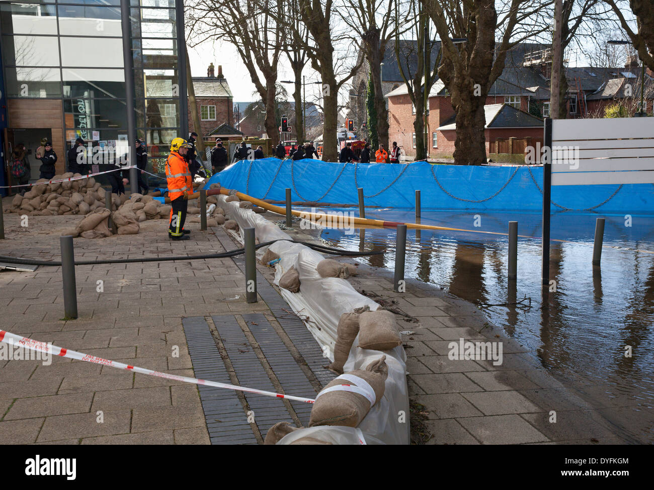 The flooded River Itchen at Park Avenue and Winchester School of Art ...