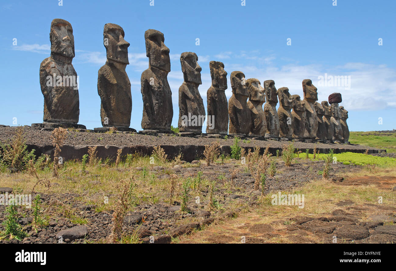 Rapa nui easter island hi-res stock photography and images - Alamy