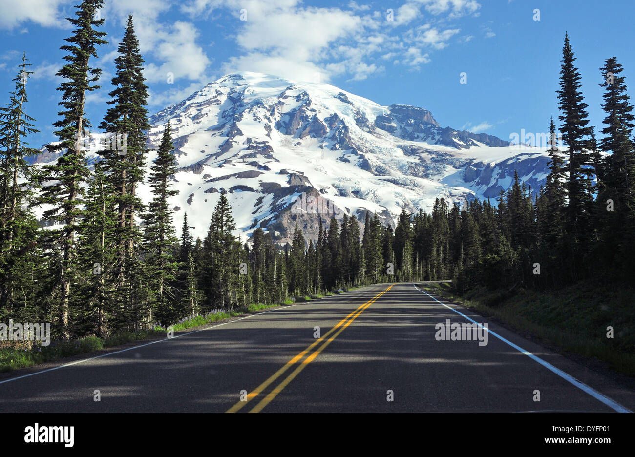 Mount Rainier, Washington State, USA Stock Photo - Alamy