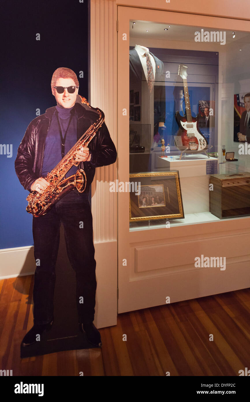 Bill Clinton Saxophone Family Guy