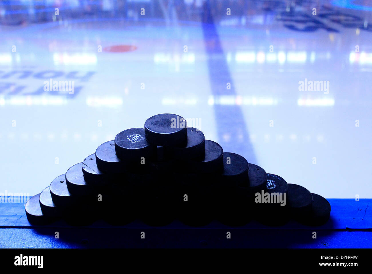 Montreal forum hi-res stock photography and images - Alamy