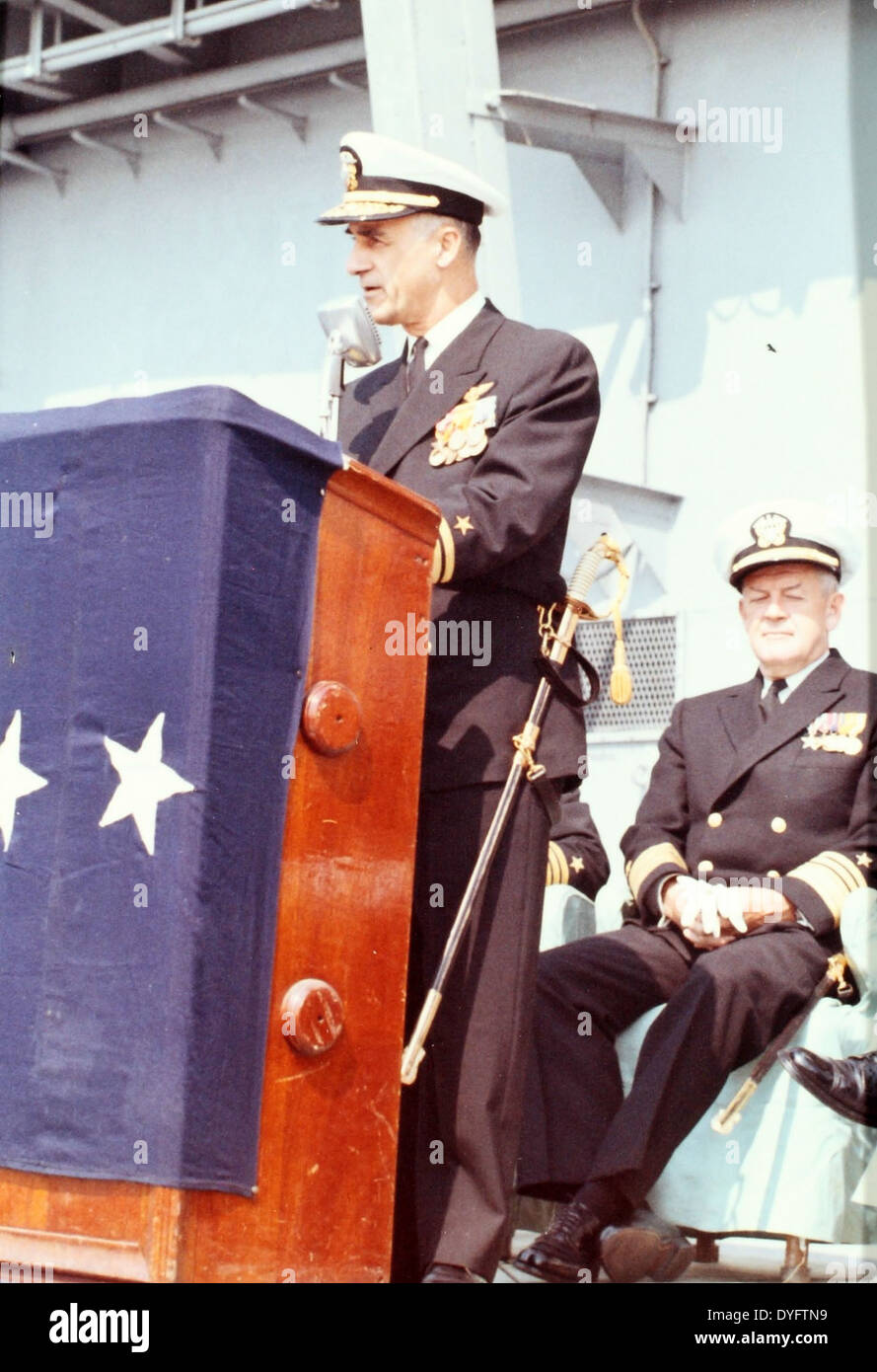 Vadm hi-res stock photography and images - Alamy