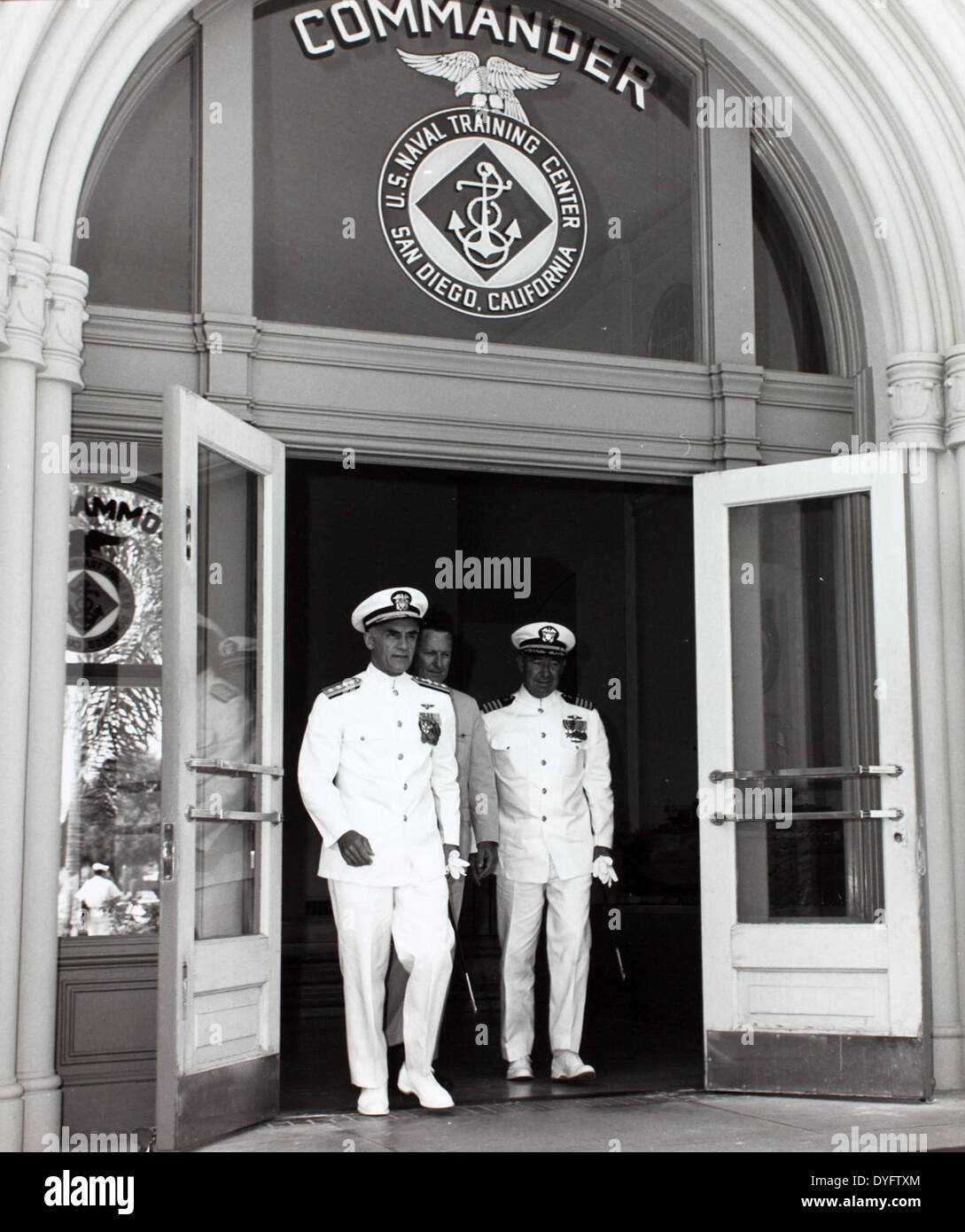 Reviewing ceremony hi-res stock photography and images - Alamy