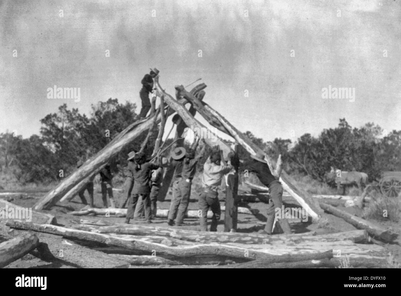 Navajo native american indians Black and White Stock Photos & Images ...