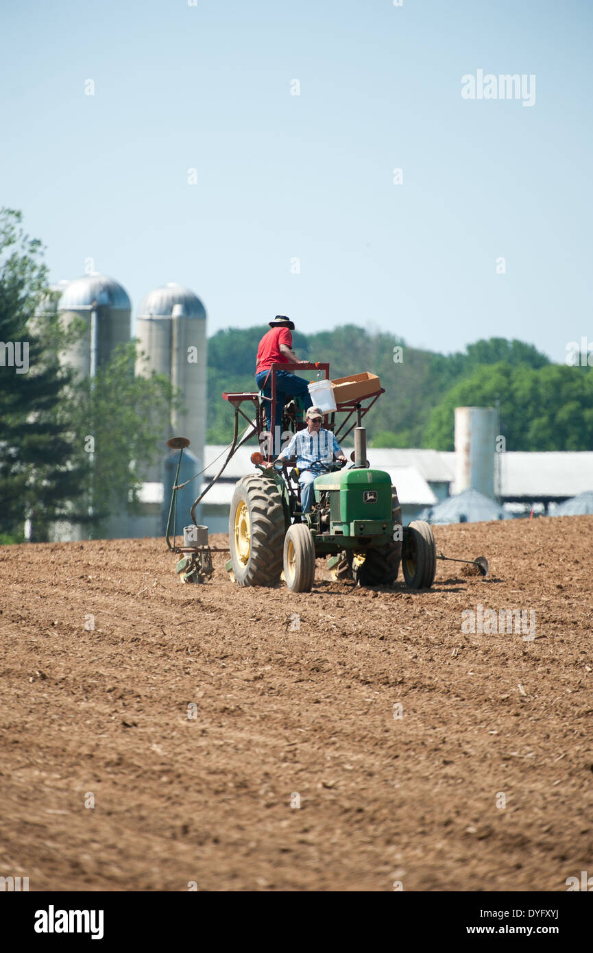 Planting test plots with Tractor Clarksville MD Stock Photo - Alamy