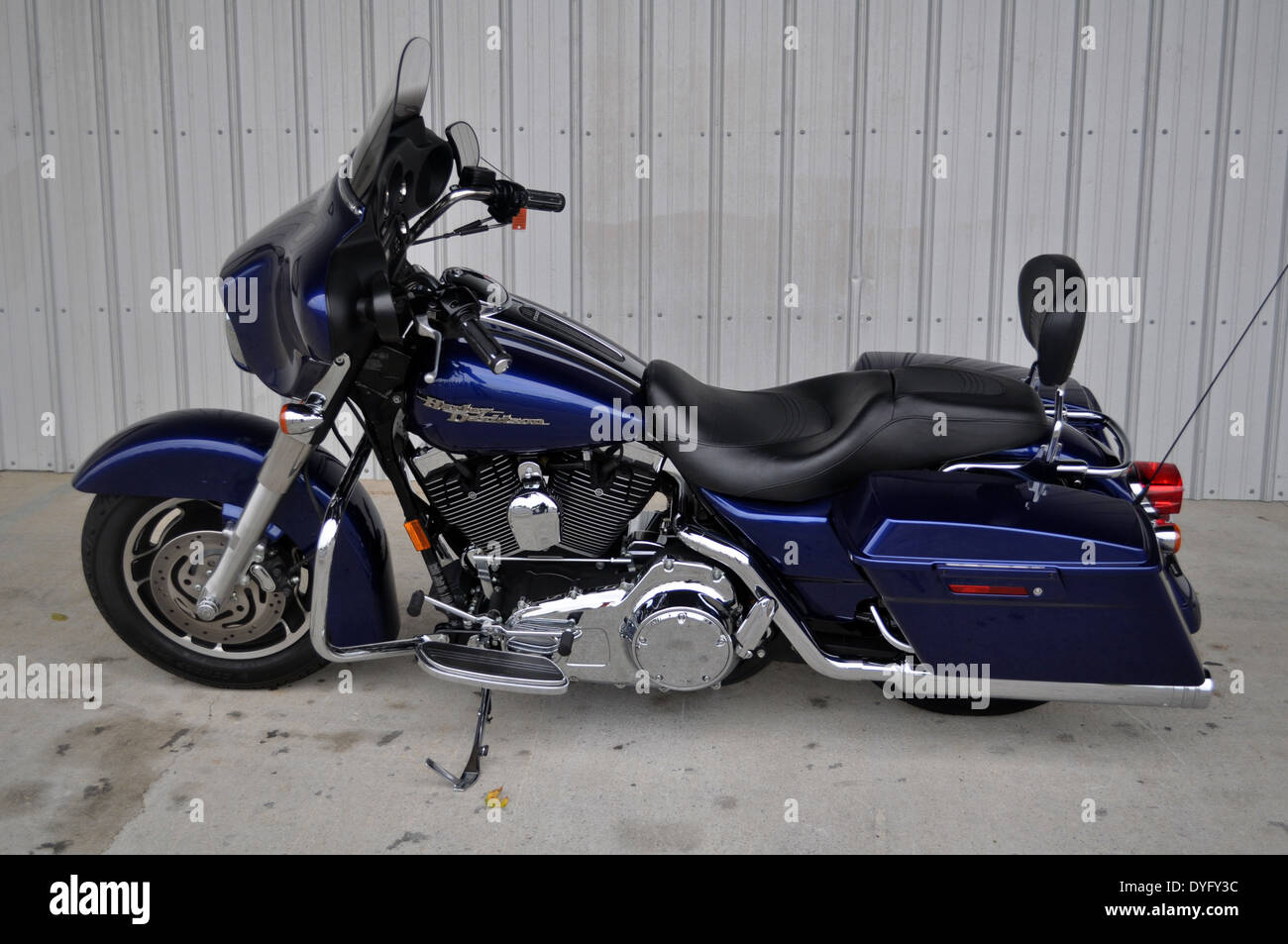 Cobalt street hi-res stock photography and images - Alamy