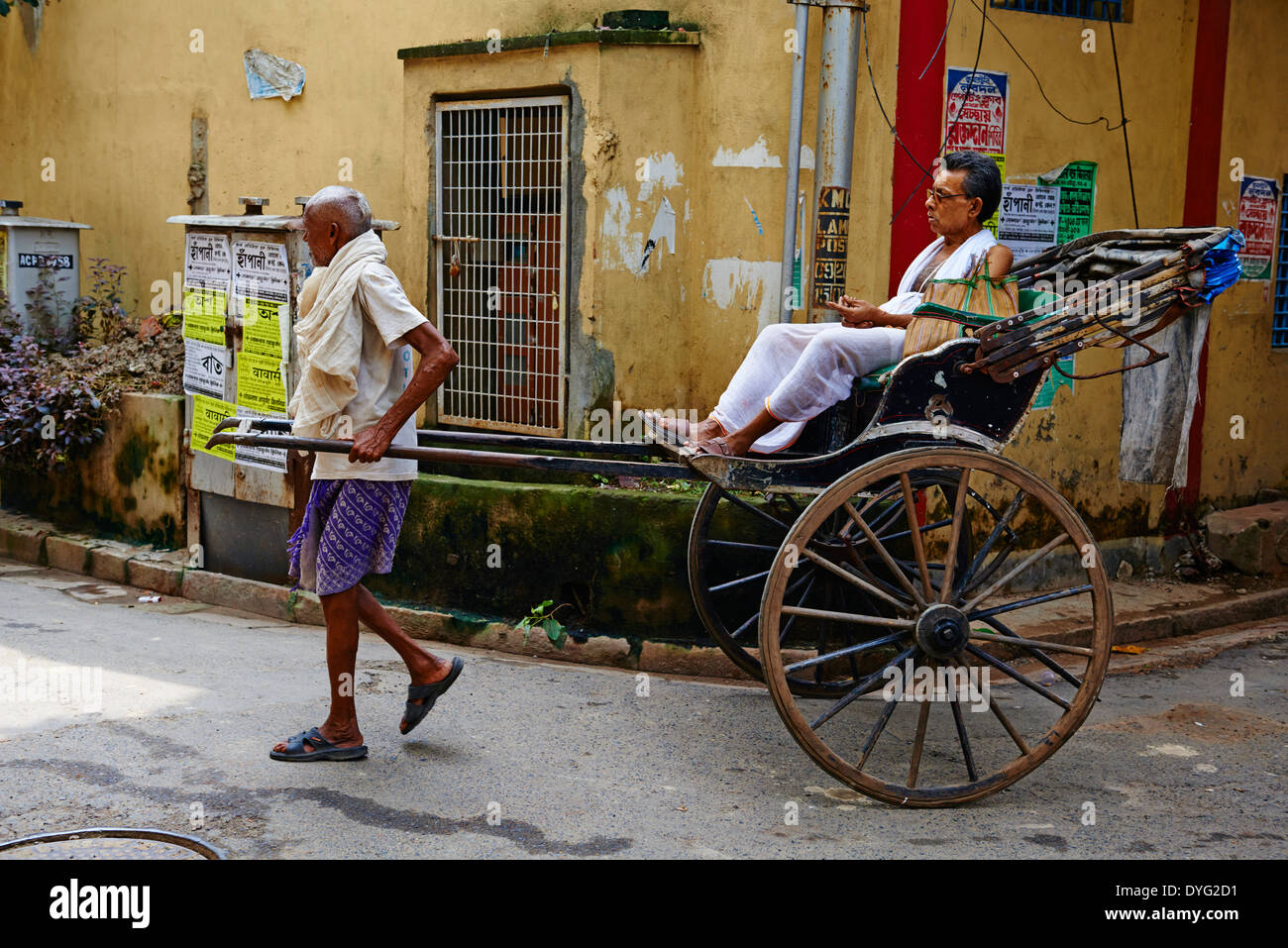 India, West Bengal, Kolkata, Calcutta, the last day of rickshaw of ...