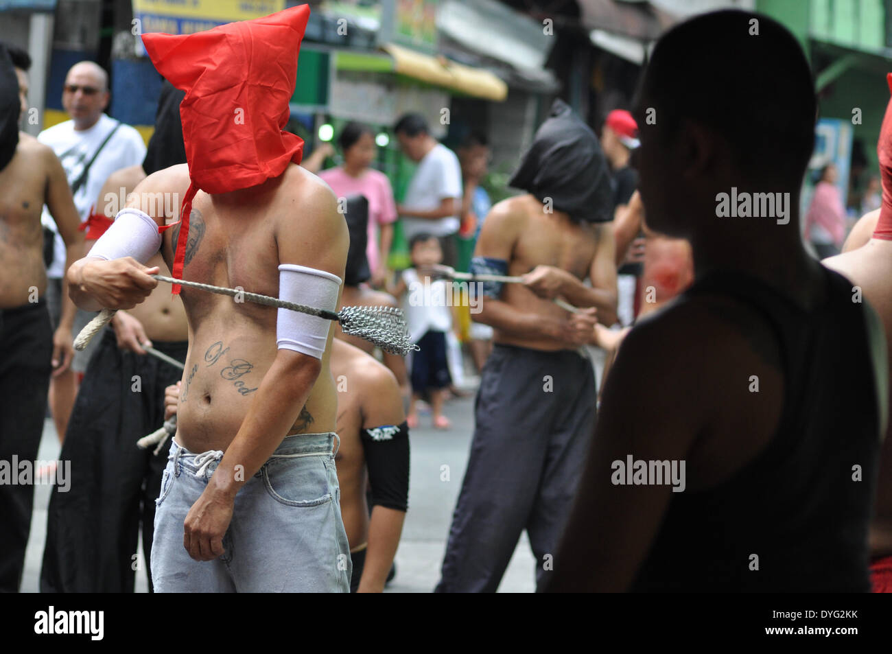 MANDALUYONG, PHILIPPINES - APRIL 17: Penitents flagellates themselves ...