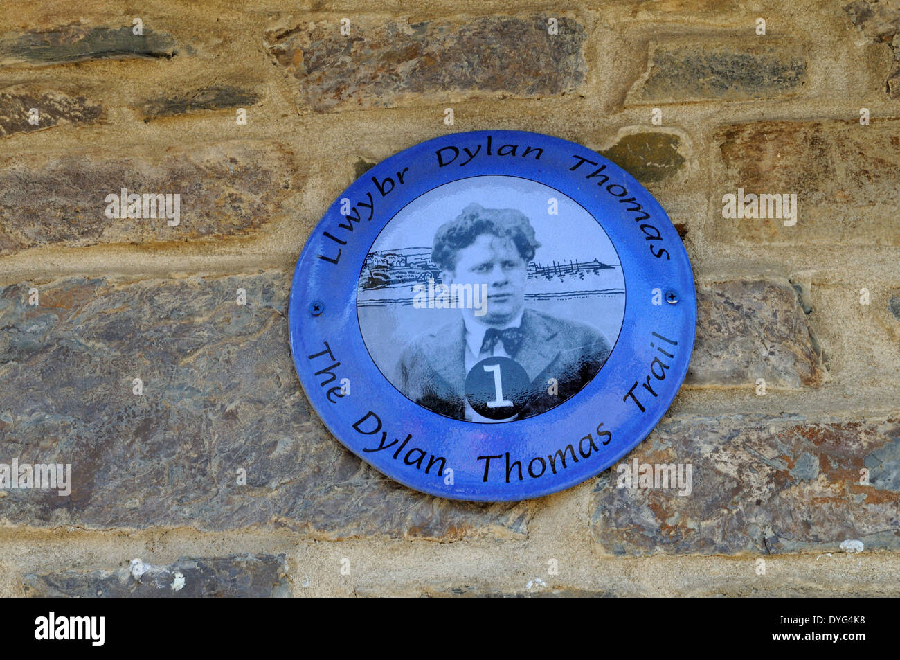 Plaque marking the start of the poet Dylan Thomas trail New Quay ...
