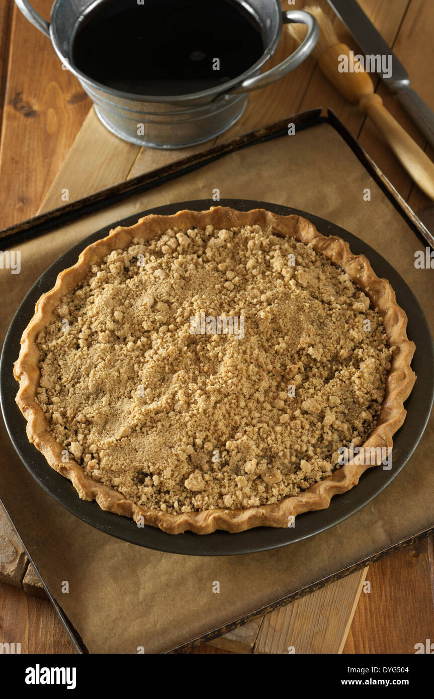 Shoo Fly Pie Pennsylvania molasses pie USA Food Stock Photo - Alamy
