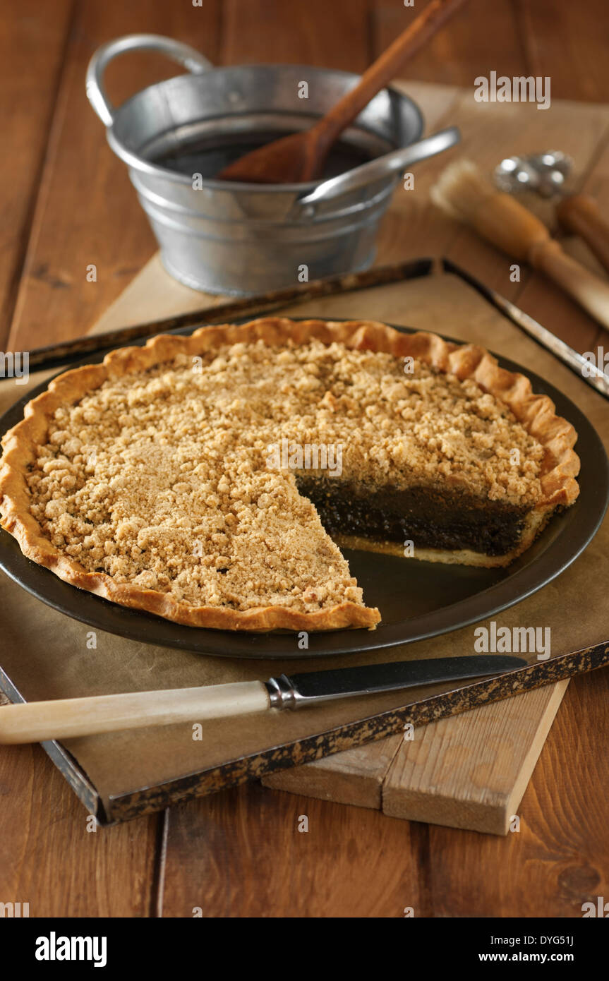 Shoo Fly Pie Pennsylvania molasses pie USA Food Stock Photo - Alamy