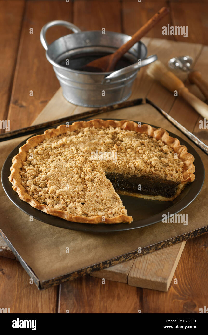 Shoo Fly Pie Pennsylvania molasses pie USA Food Stock Photo - Alamy