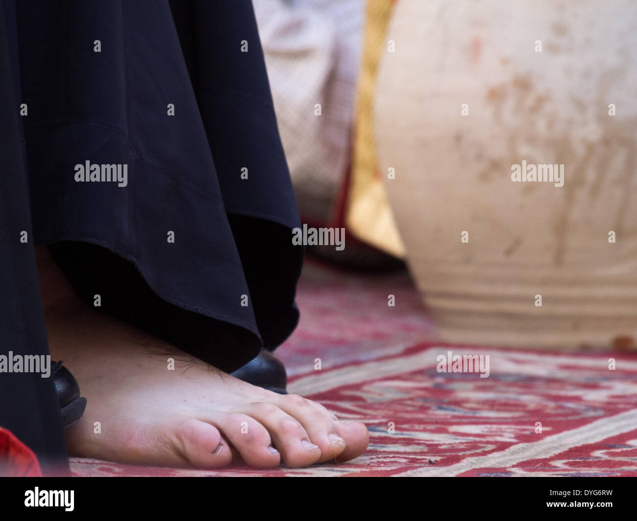 Jerusalem, Israel. 17th Apr, 2014. Barefooted priests await their turn ...