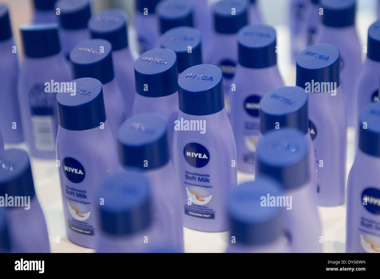 Nivea products hi-res stock photography and images - Alamy