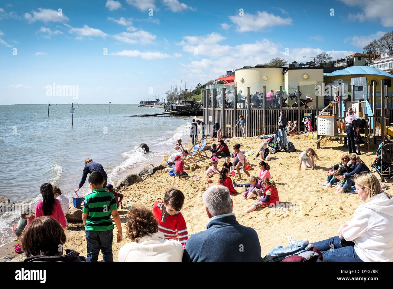 Families enjoying themselves on Three Shells Beach in Southend Stock ...