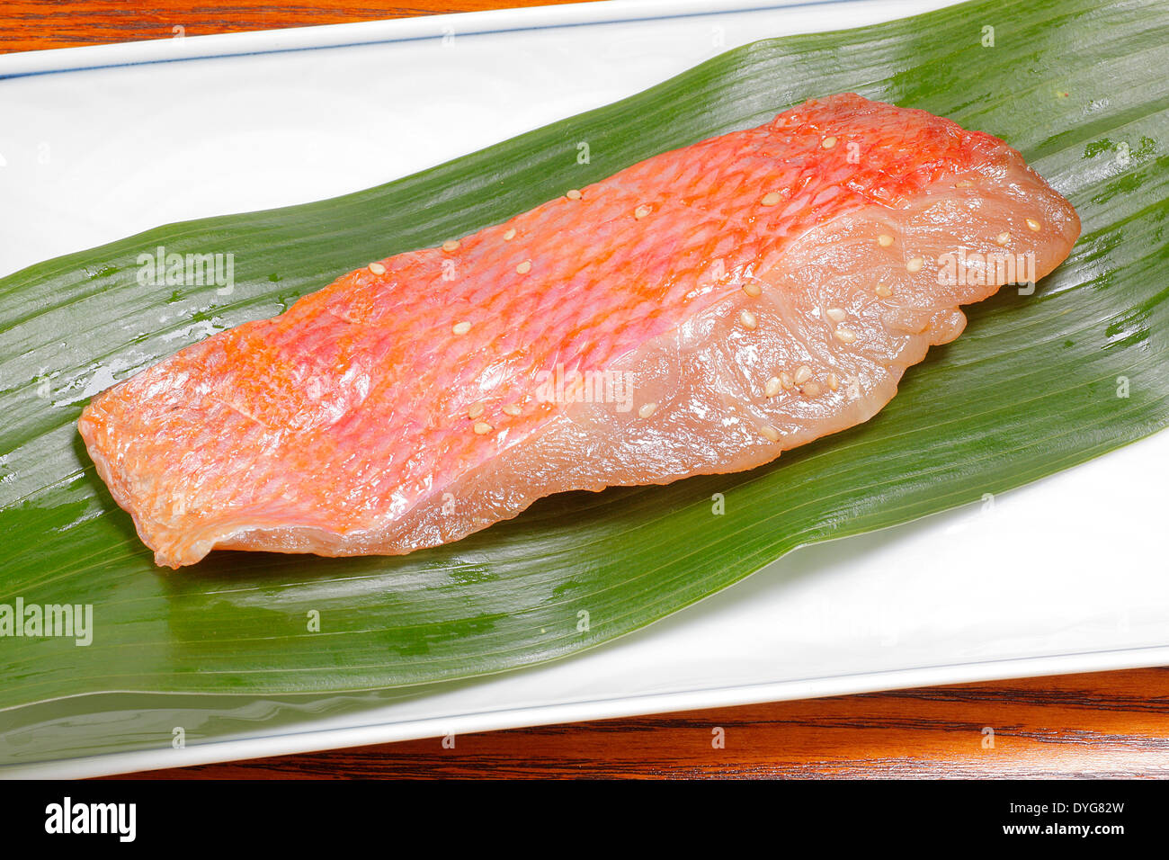 Red snapper sashimi hi-res stock photography and images - Alamy