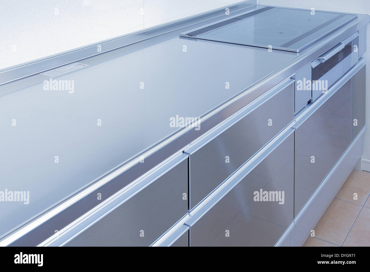 Electromagnetic system hi-res stock photography and images - Alamy