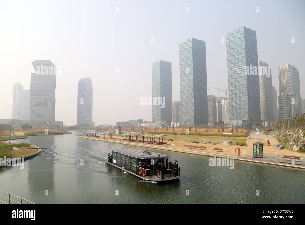 Central Park of the Incheon Free Economic Zone (IFEZ), Incheon, South ...