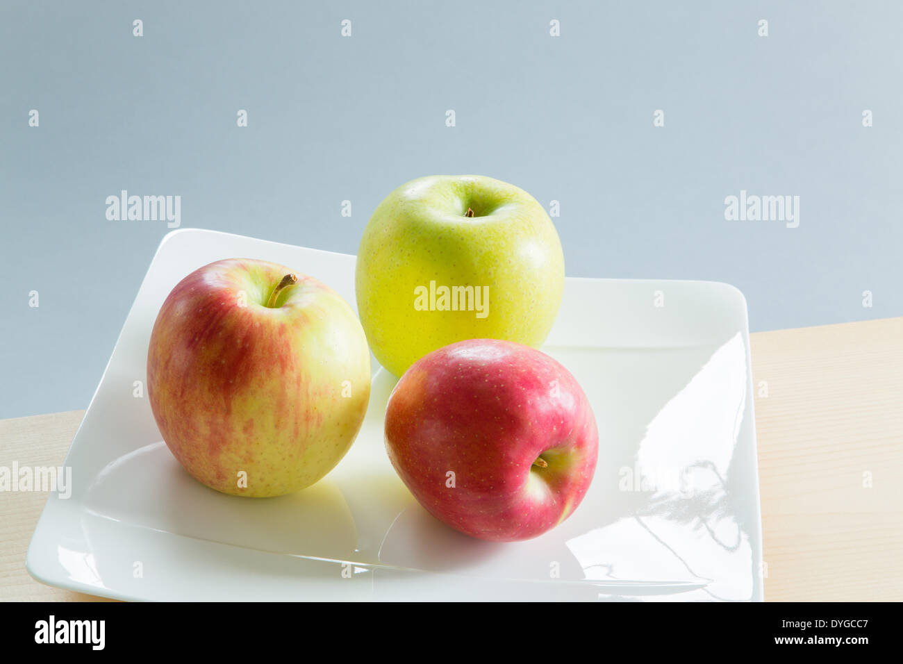 Tsugaru apple hi-res stock photography and images - Alamy
