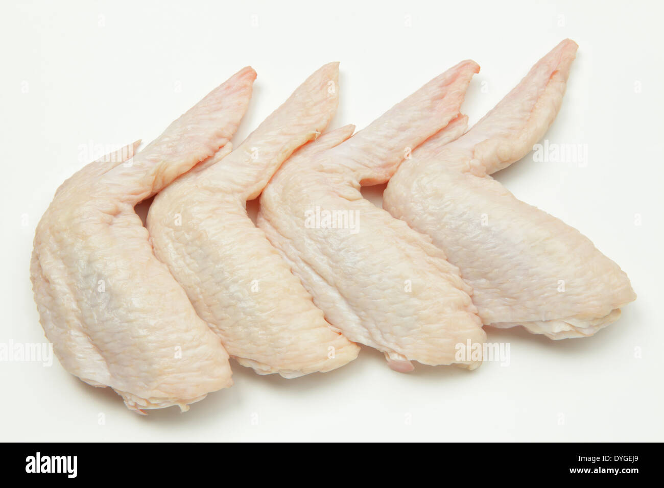 Raw chicken wings Stock Photo - Alamy