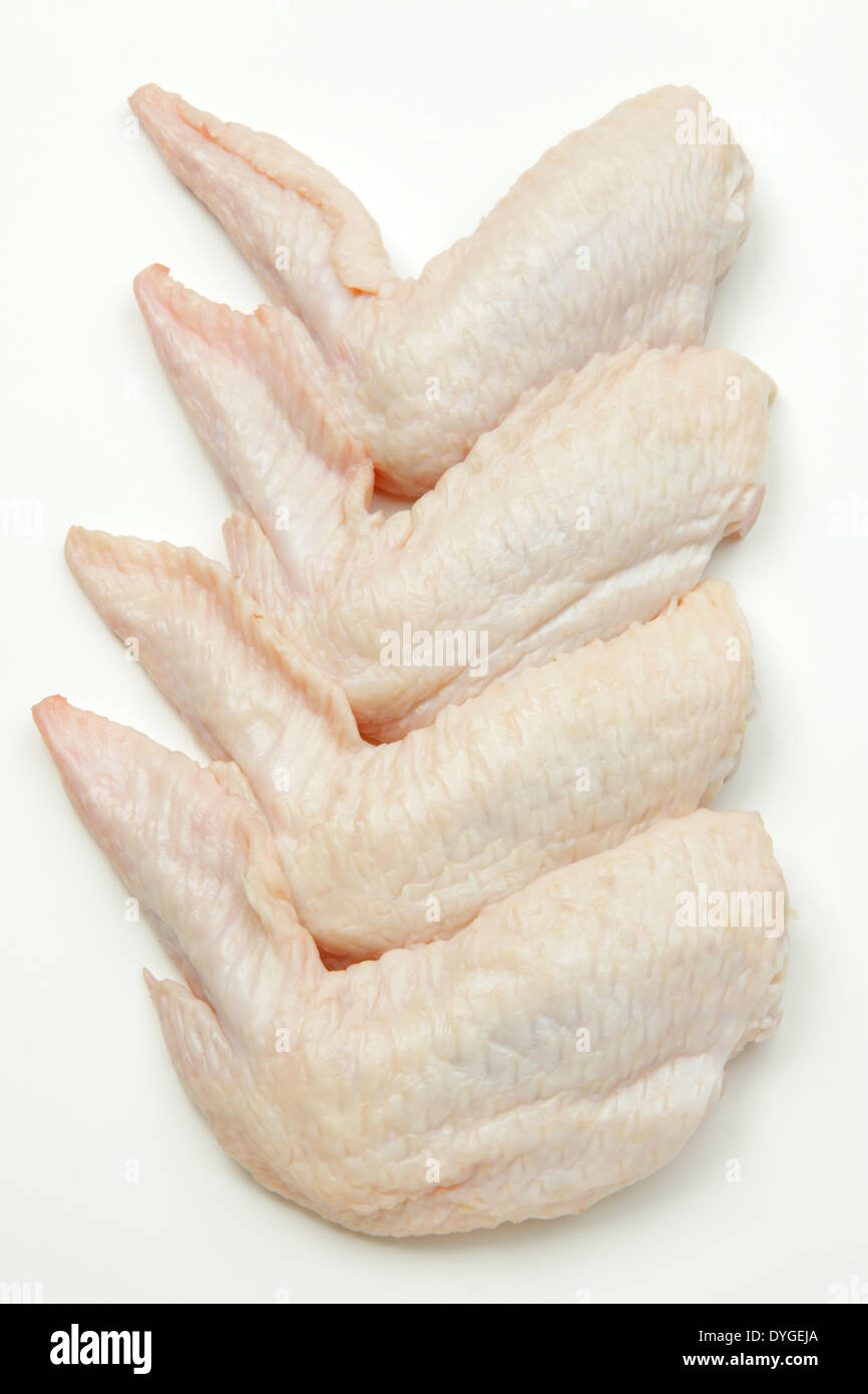 Raw chicken wings Stock Photo - Alamy