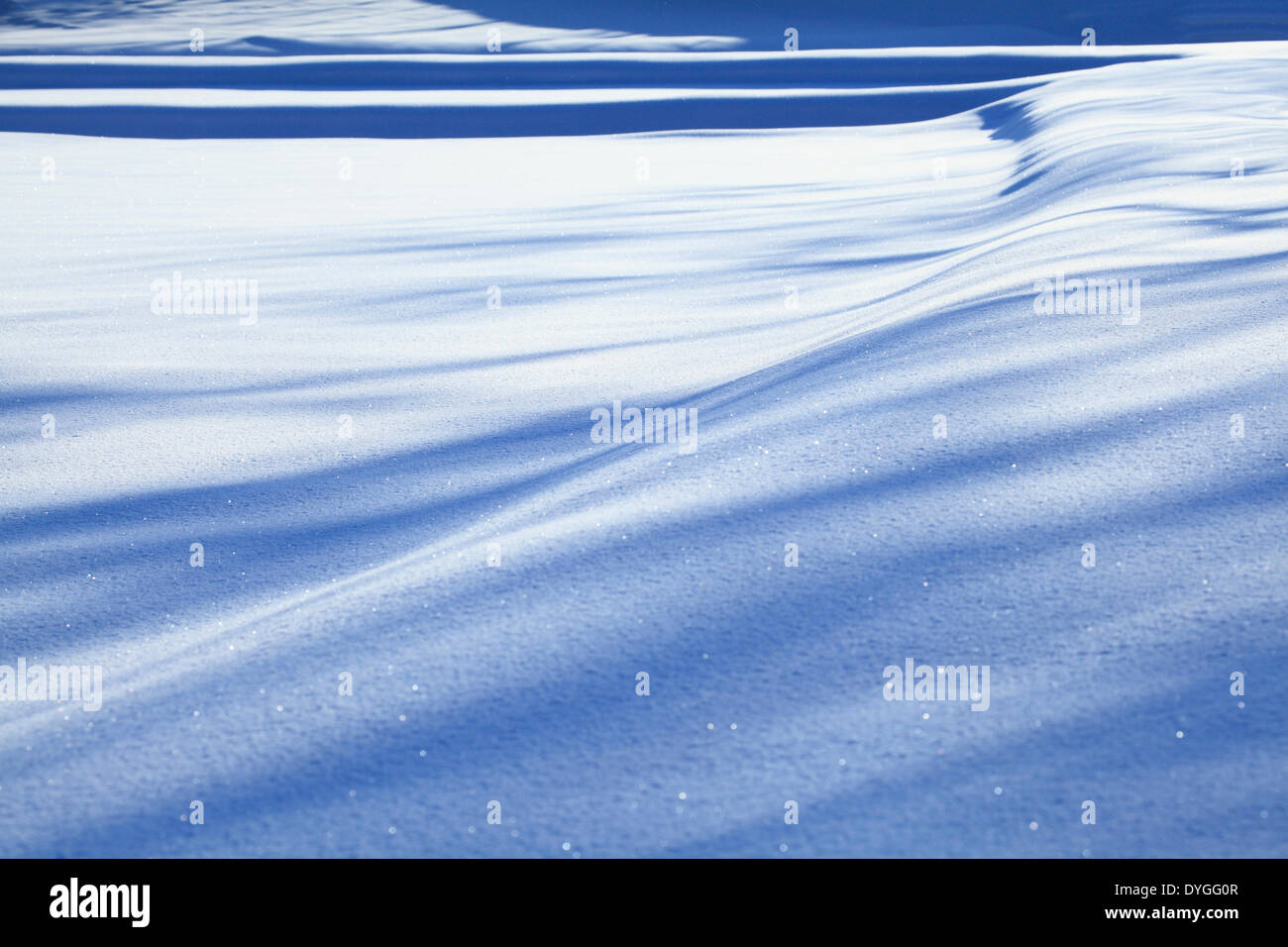 Static snow hi-res stock photography and images - Alamy