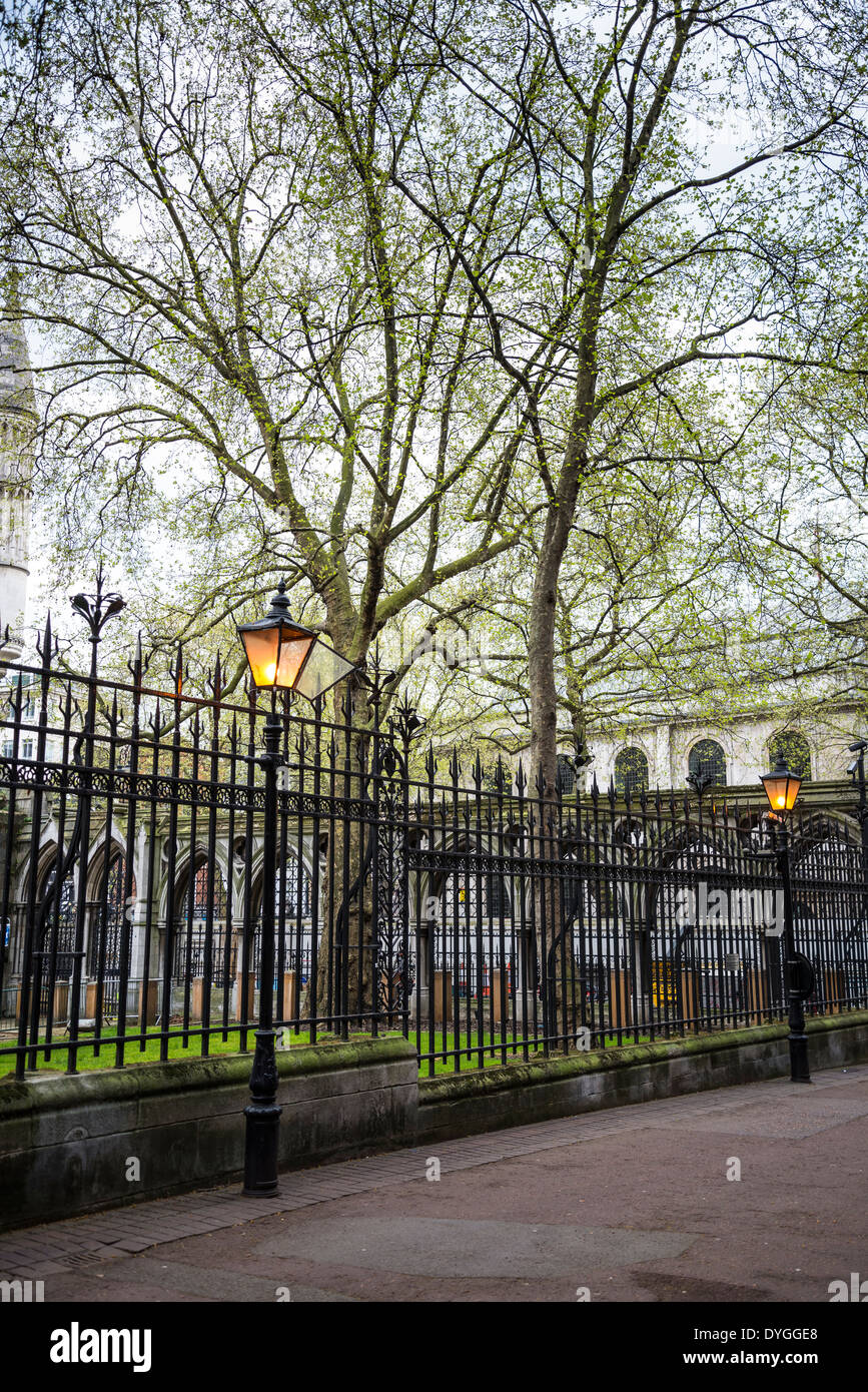 Atmospheric railings and lanterns in Clement's Inn passage, behind ...