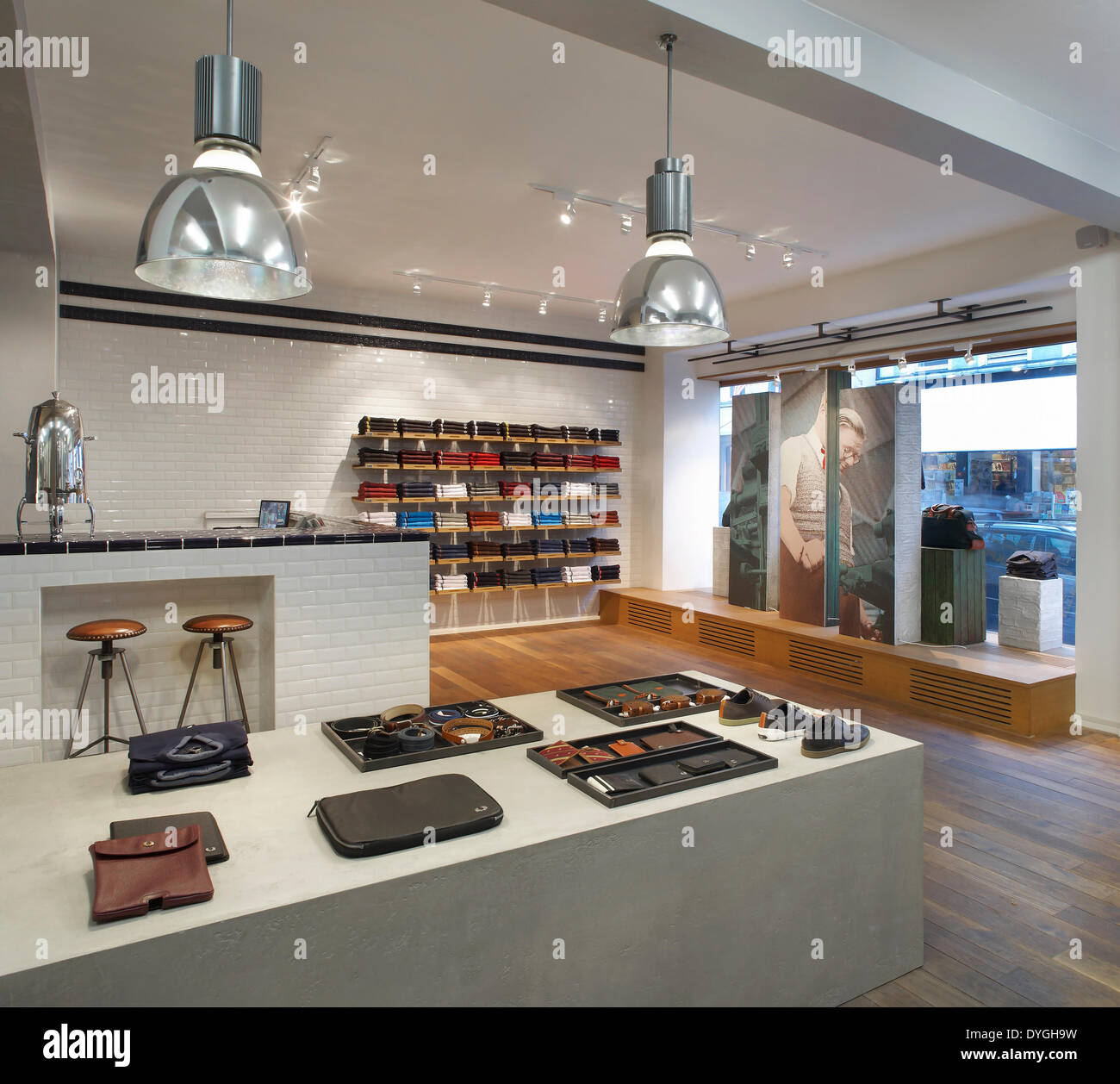 Fred Perry, München, Munich, Germany. Architect: BuckleyGrayYeoman ...