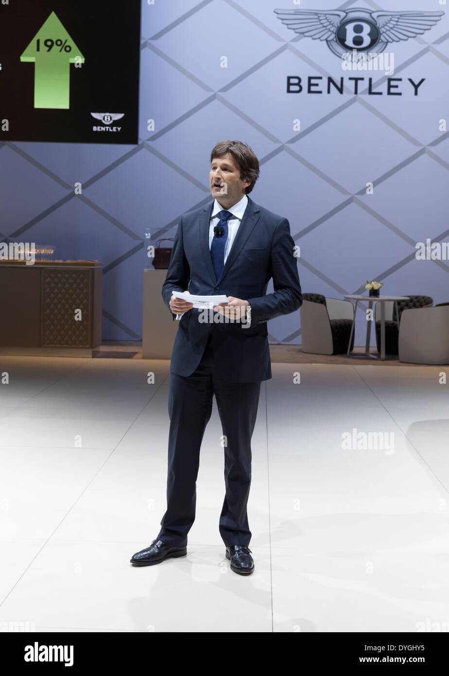 Bentley motors hi-res stock photography and images - Alamy