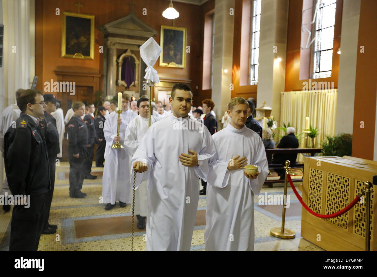 Dublin, Ireland. 17th April 2014. The altar servers process into St ...