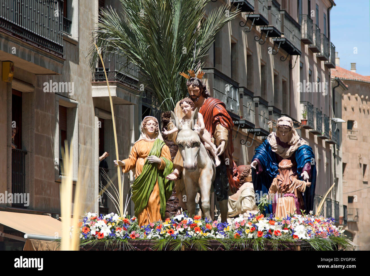 Float of the Donkey on Palm Sunday: The holy float week during Semana ...