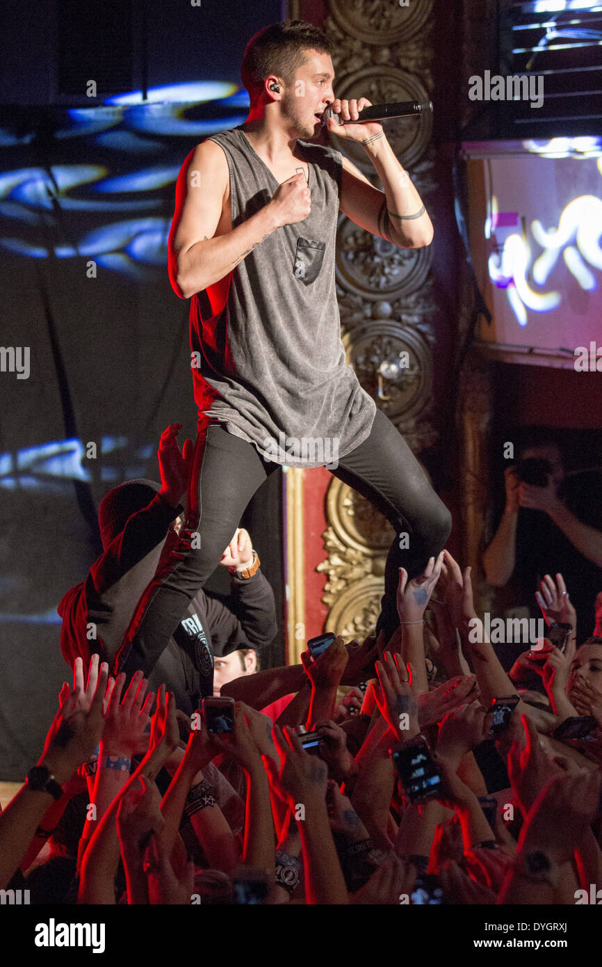 Tyler Joseph And His Girlfriend