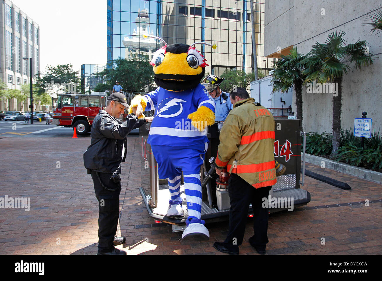 Capt bob hi-res stock photography and images - Alamy